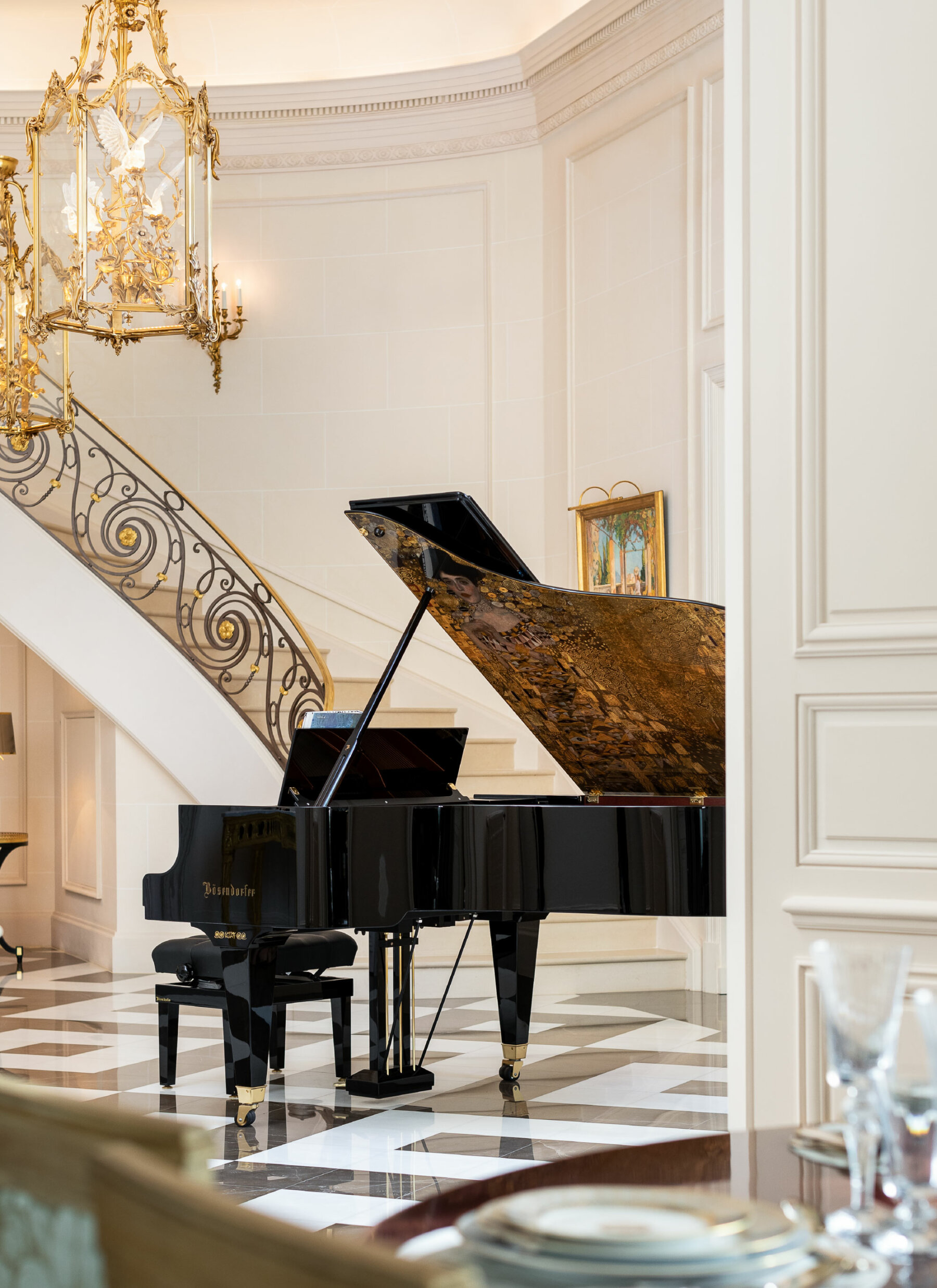 COGEMAD-Eiffel-Escape-Paris-3-Entrance-Foyer – COGEMAD